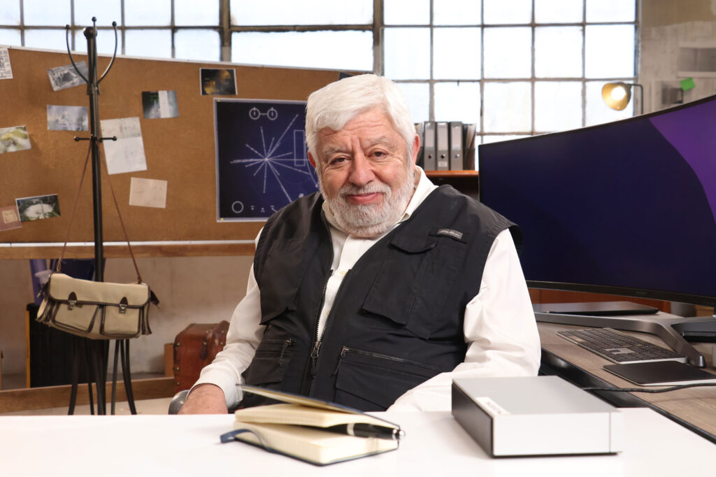 History presenta 30 años del exclusivo Archivo Ovni de Jaime Maussan en ...